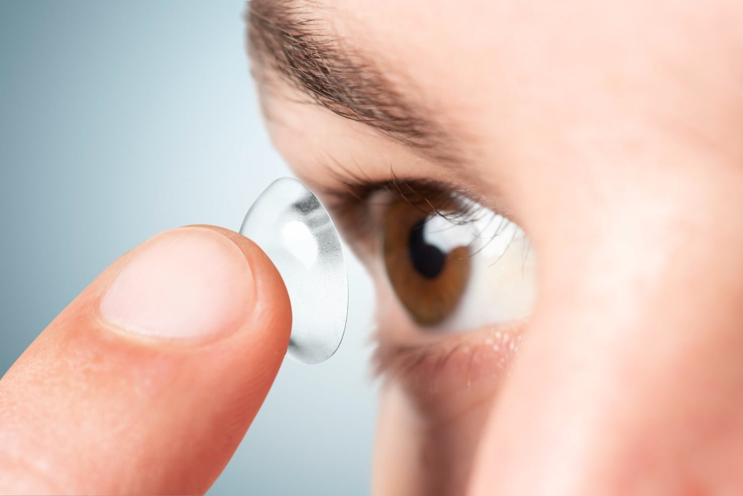 Lentilles de contact : 5 conseils d'hygiènes pour bien les porter