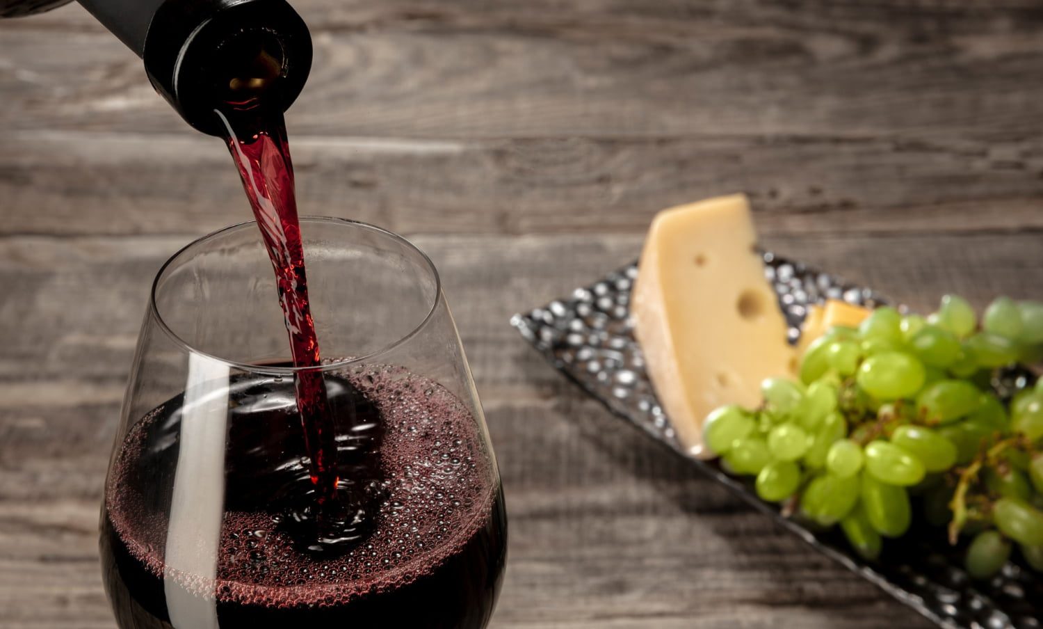 Vin rouge et resvératrol: Bons pour votre cœur?