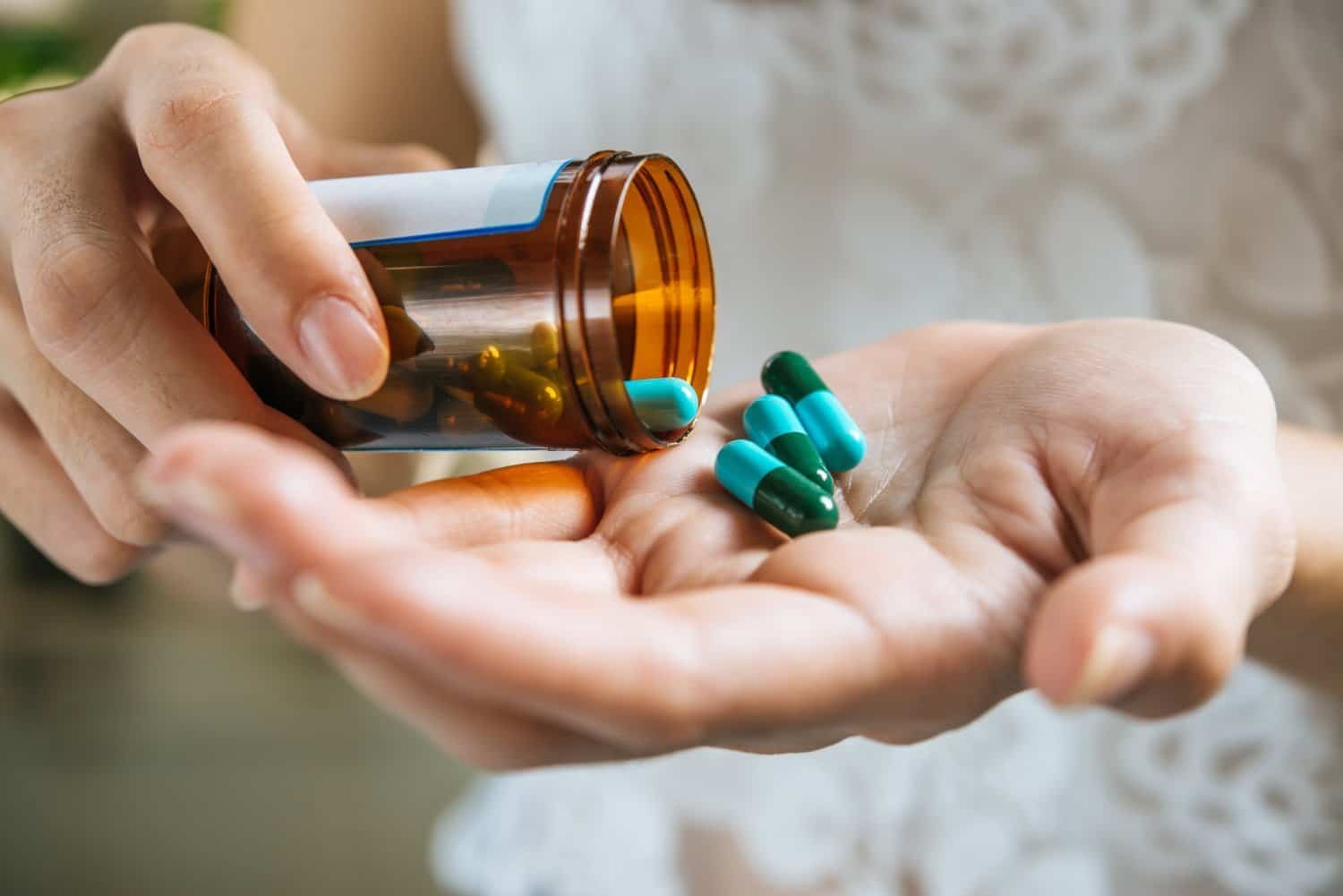 médicaments incompatibles avec le café : 10 traitements